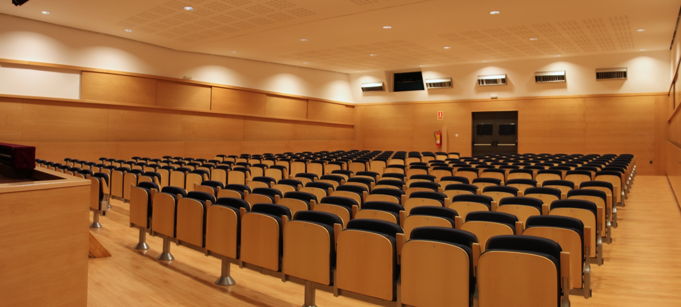 Auditorios - Forma CLS